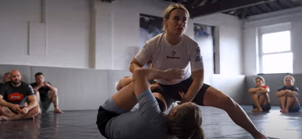 FREE Technique with Ffion Davies - Progress Jiu Jitsu – Progress Jiu ...